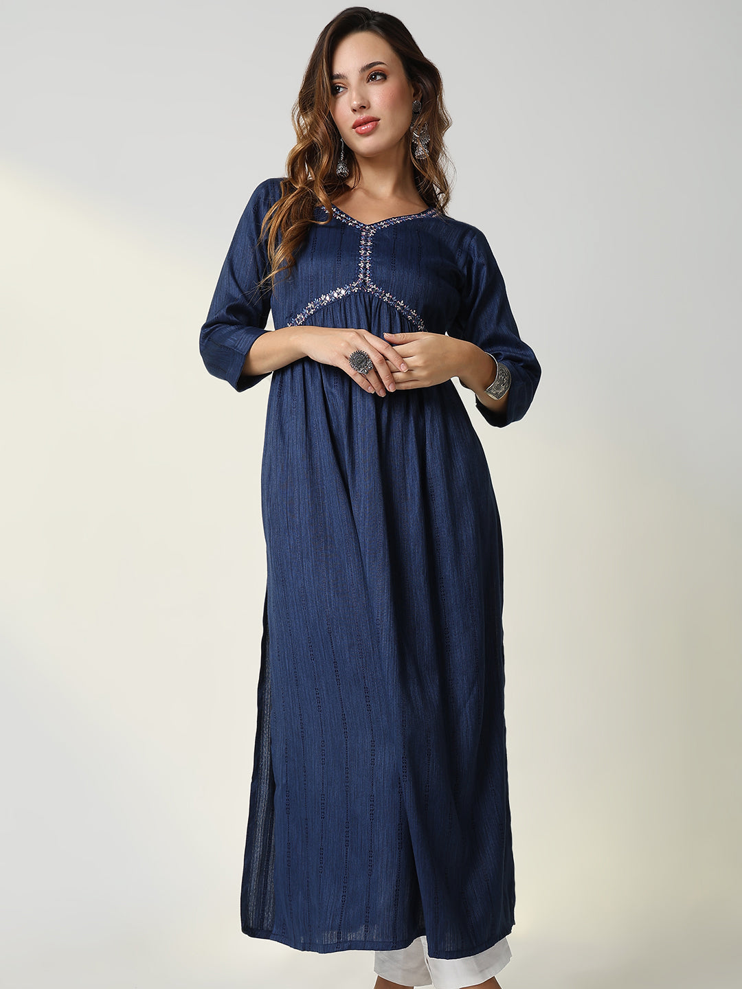 SHOWOFF Women's Navy Blue Solid Anarkali Kurta