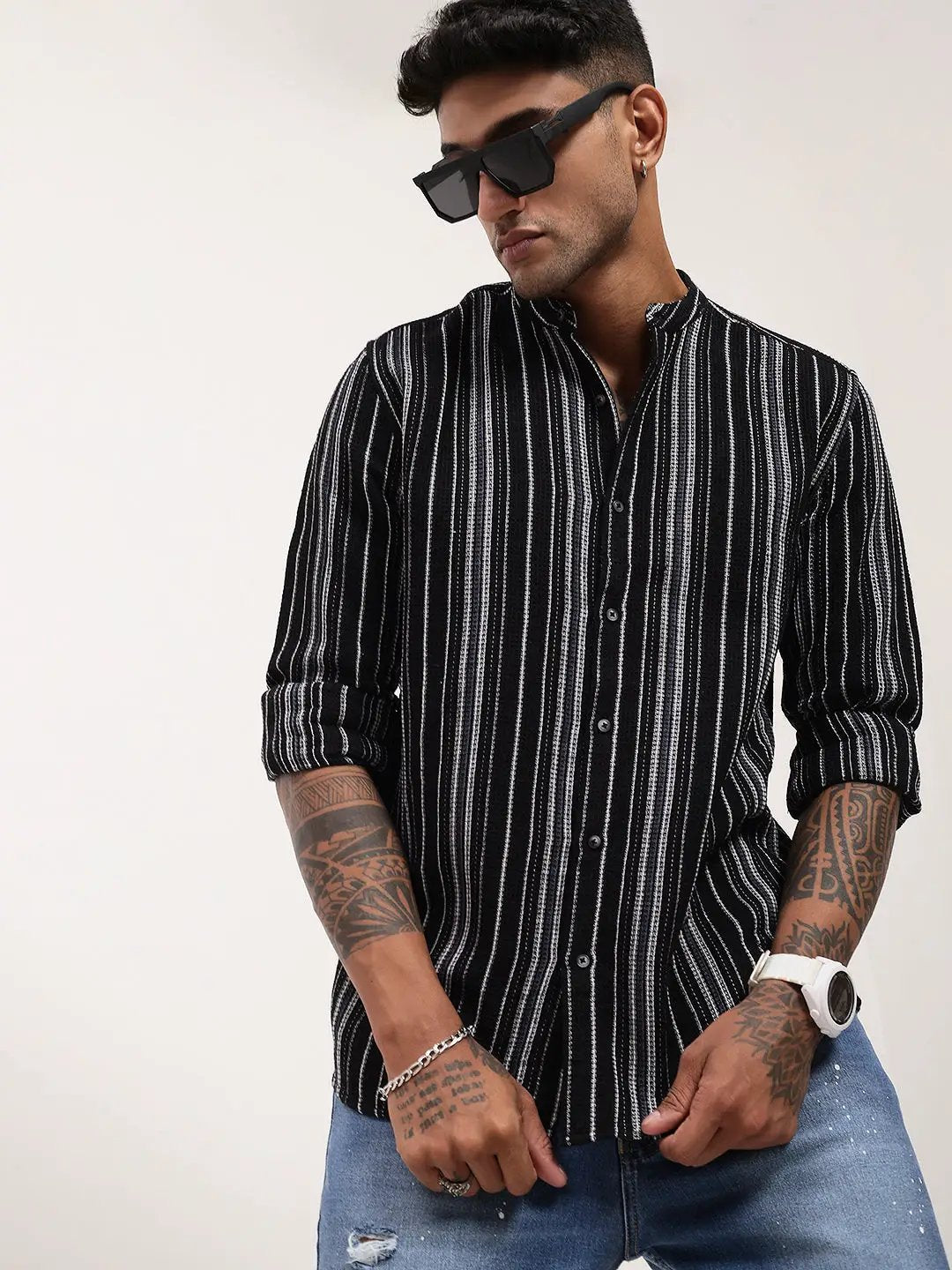 SHOWOFFFF Men's Black Striped Slim Fit Shirt