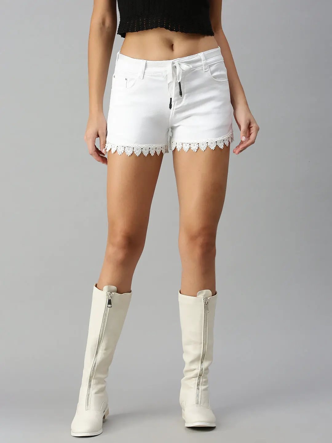 SHOWOFFFF Women's Solid White Above Knee Denim Shorts